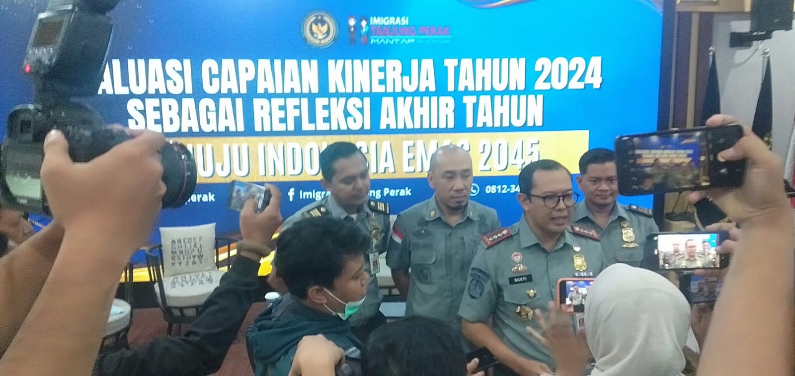 Imigrasi Tanjung Perak Evaluasi Kinerja Tahun 2024 Penuhi Target – klikku.id